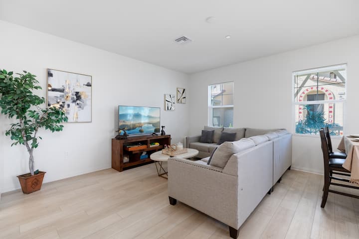 Alamo Bliss /4br 6 Beds /2 Tvs - 奇諾