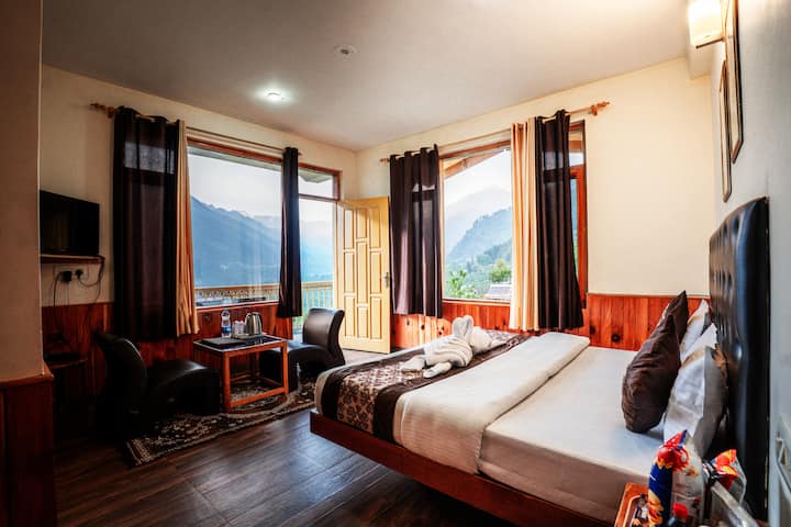 The Applewood Retreat – 7 Bhk Villa – Manali - Manali