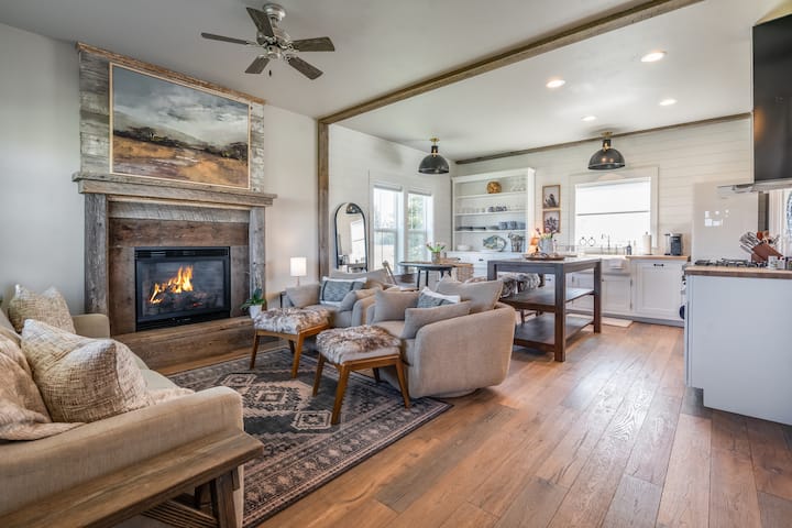 The Little Farmhouse At Apricity - Bigfork, MT