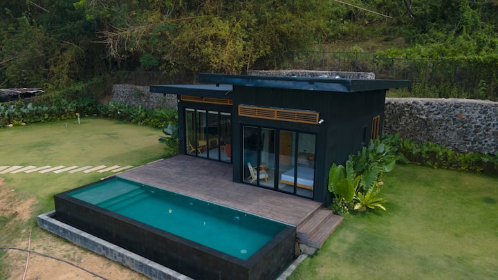 Exclusive Bali-style Cabin Villa W/ Private Pool - Balamban