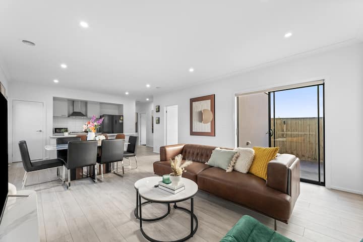 Berwick-luxury House - Cranbourne
