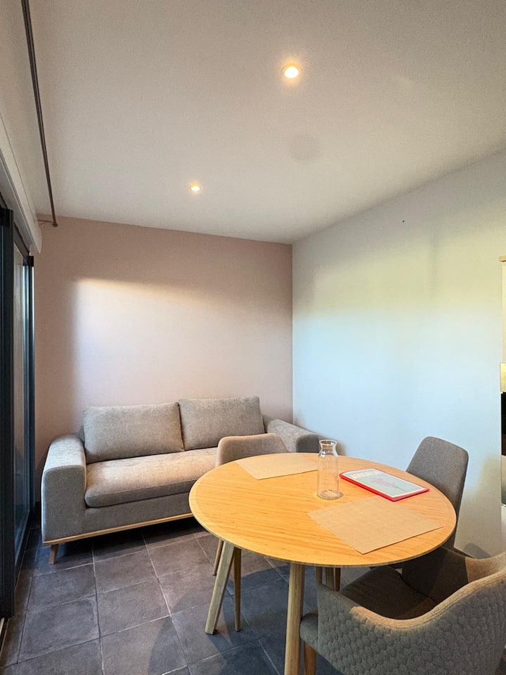 Maison Indépendante Climatisée Avignon 2 à 4 - Roquemaure