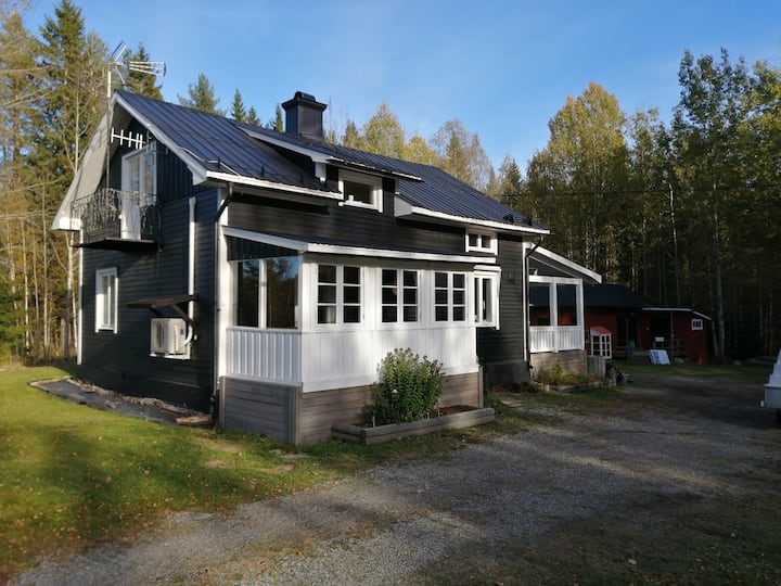 Vrijstaand Huis In Natuur Te Mörtebo - Ockelbo
