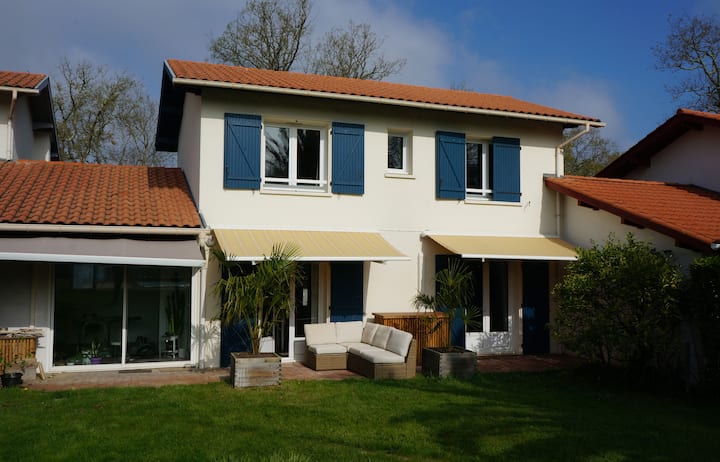 Maison Mitoyenne Calme 2 Chambres Vue Sur Parc - Pays basque français