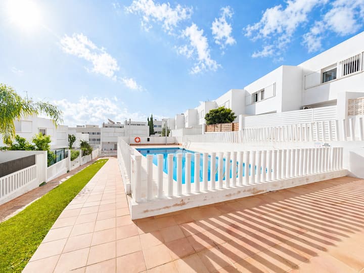 Chalet Luna Con Piscina. - El Palmar de Vejer