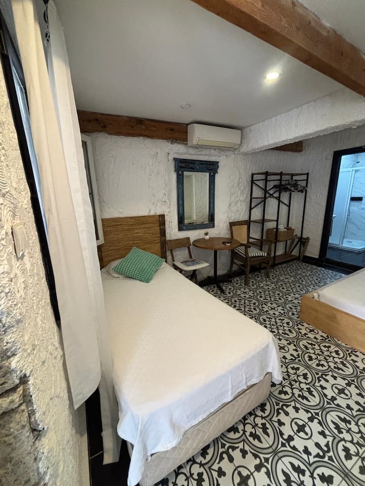 8-alaçatı Hacımemiş'te Otel Odası - Alaçatı