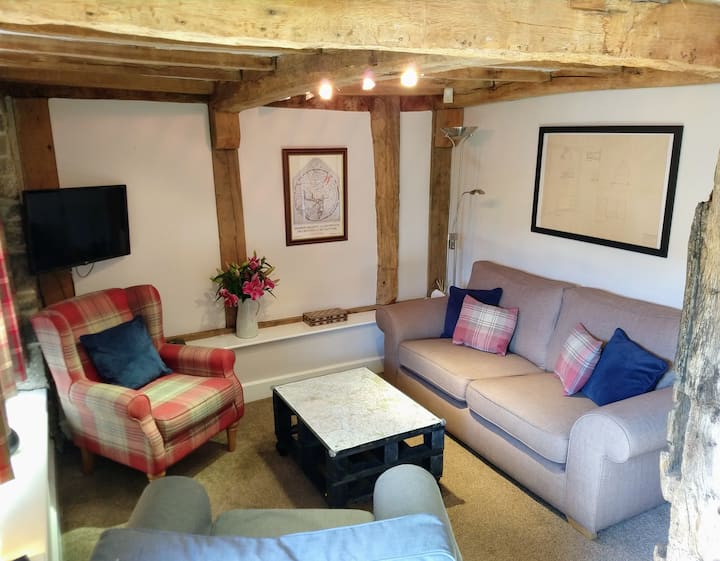 Cosy Converted Barn In The Shropshire Hills - Strefford