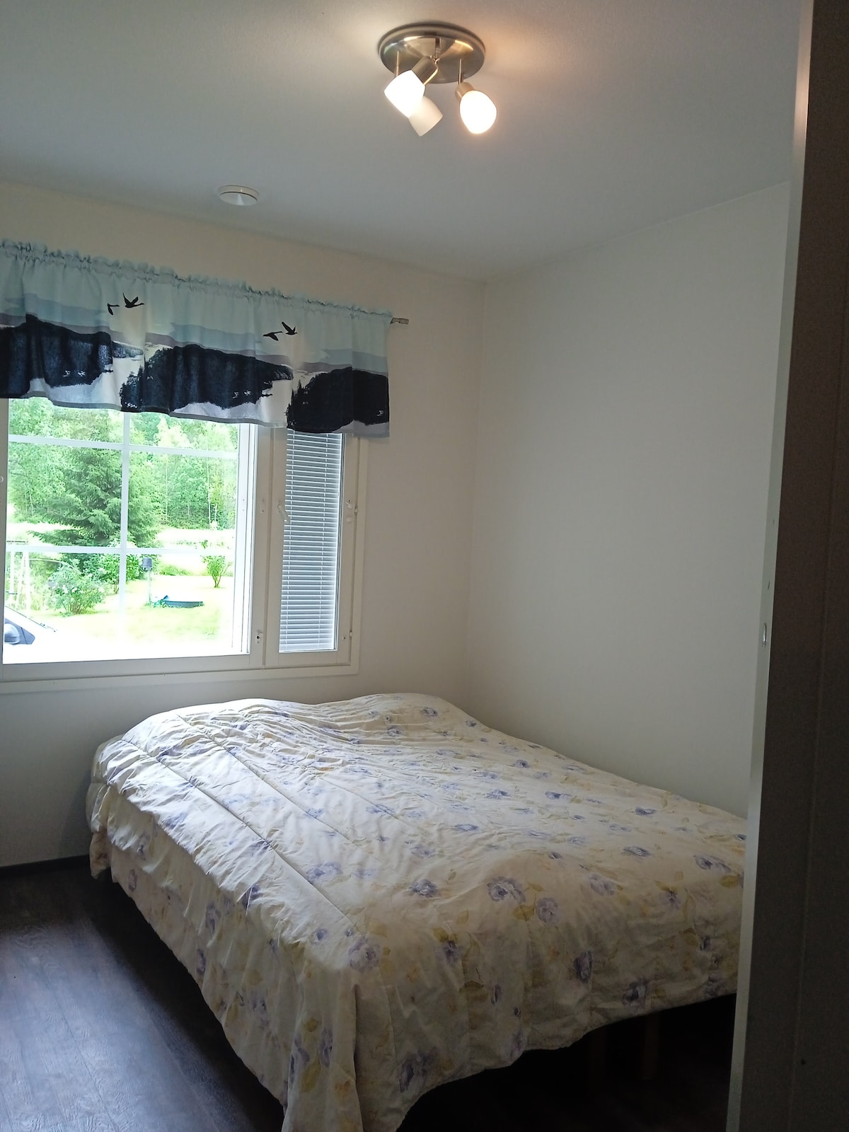 Minnan B & B: Privatzimmer auf dem Land in unserem Zuhause - Bed ...