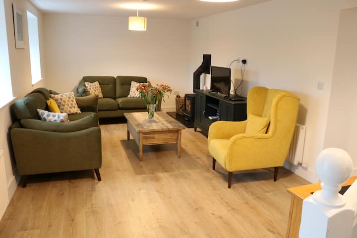 Cosy Cottage In Clonakilty Countryside - Clonakilty