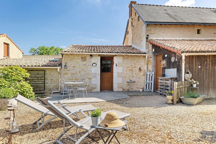 La Ferme Du Bellay - Côté Jardin - Montreuil-Bellay