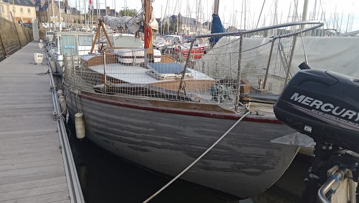 à Louer Chambres Sûr Bateau En Bois - Lézardrieux