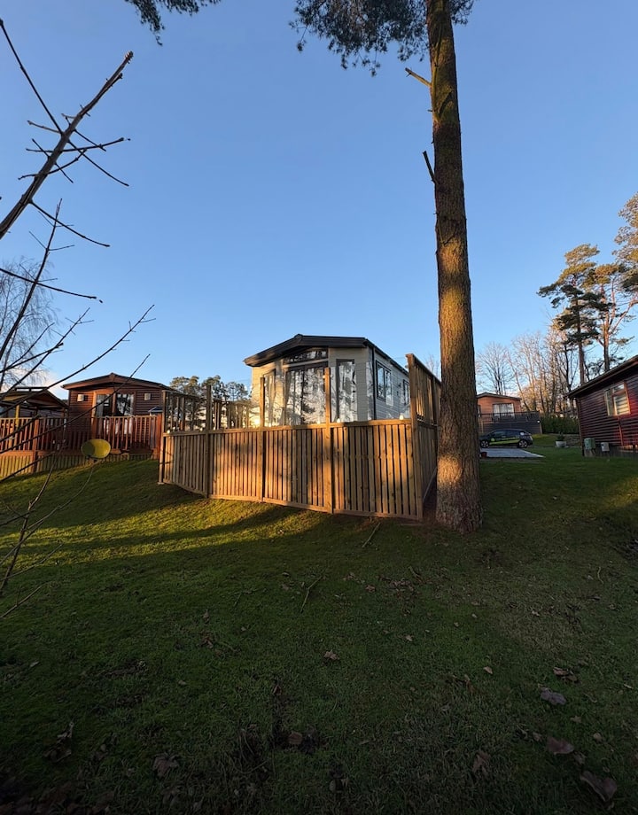 Modern Lodge - Onsite Restaurant, Golf & Play Park - Kelso
