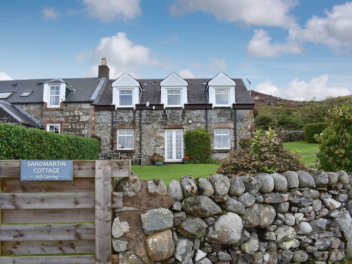 Sand Martin Cottage. - Carradale