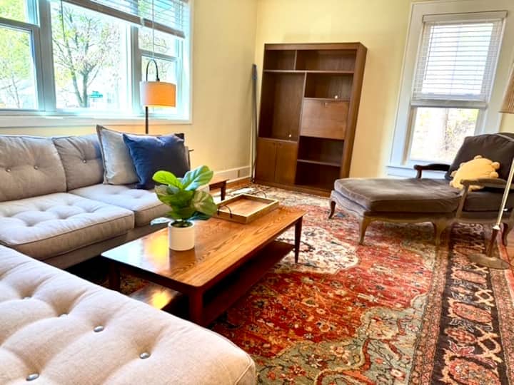 Spacious, Park Side, Three Bedroom Apartment - Syracuse, NY