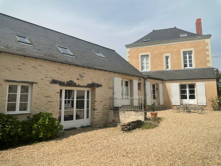Grande Maison Dans Le Centre De Château-gontier - Château-Gontier-sur-Mayenne