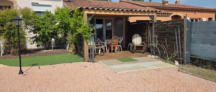 Studio Avec Mezzanine - Puget-sur-Argens