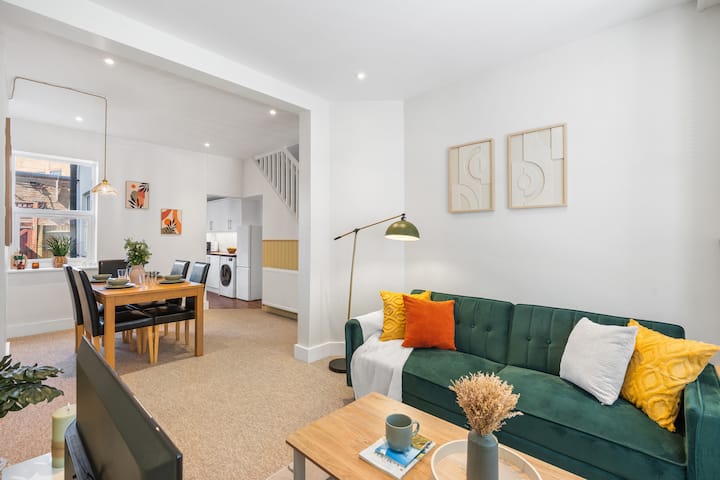 Peaceful 2-bed Coastal Retreat In Eastbourne - Eastbourne