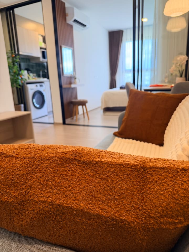Cozy And Style Condo Near Central Phuket - Phuket