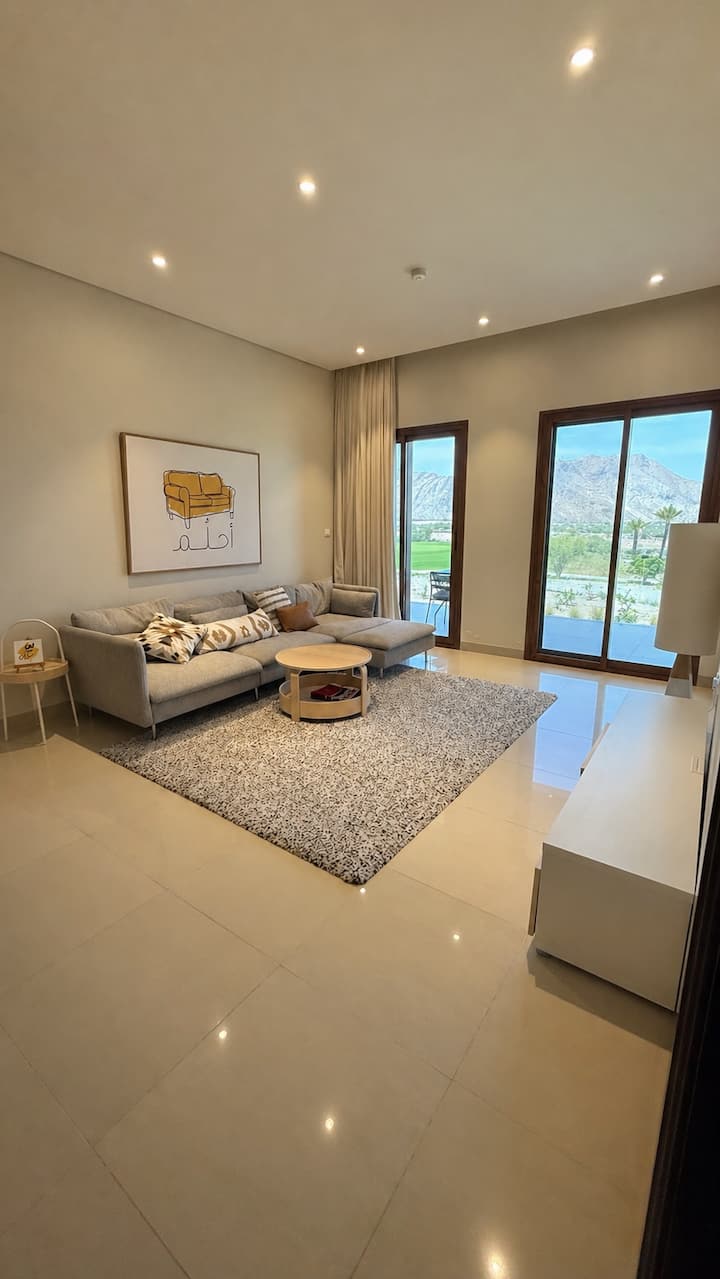 Luxury 2br Golf View In Jebel Sifah - Oman
