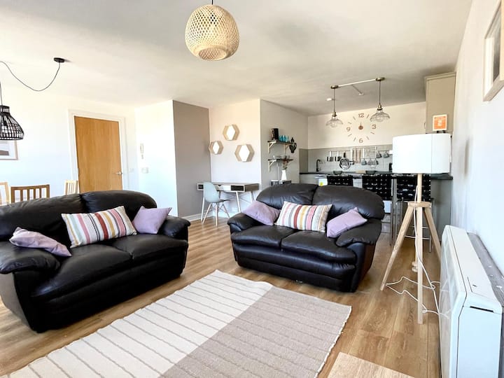 Bright & Quiet Apartment In Sligo Town - Sligo
