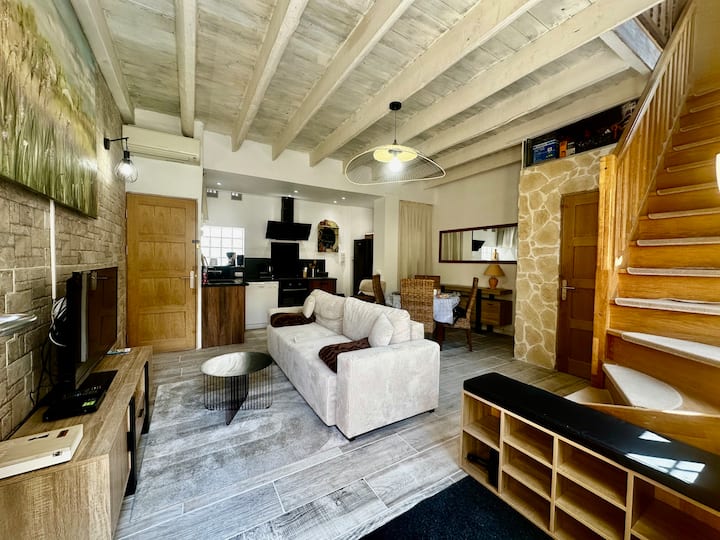 Maison Dans Les Remparts D'aigues-mortes - Saint-Laurent-d'Aigouze