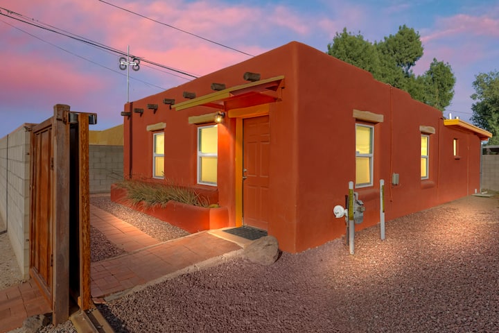 Snowbird Retreat • Minutes To Tucson Gem Show - Tucson, AZ