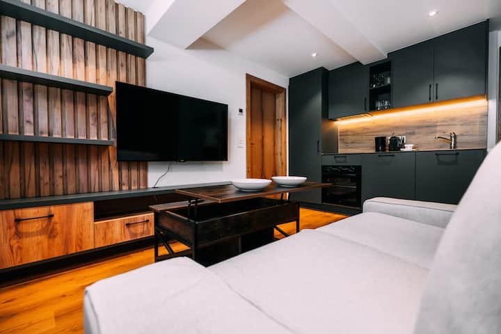 Alpina One - Charming Apartment Prime Location! - Brienz