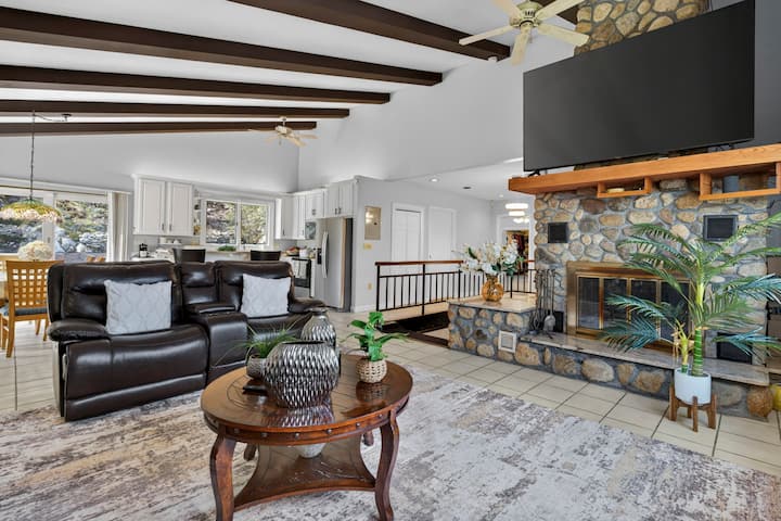 World Cup 2026 | Elegant Retreat Near Stadium - Mansfield, MA