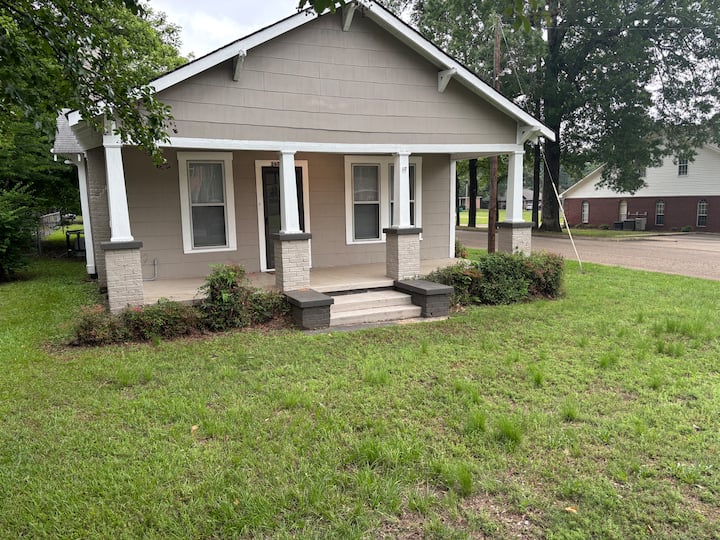 Comfortable, Central, Charming - Texarkana, TX