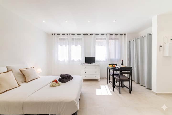 New Apartment - Back Of Promenade Des Anglais - Nice