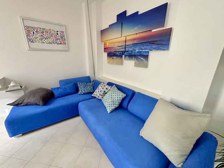 Angolo Di Paradiso In Darsena - Viareggio
