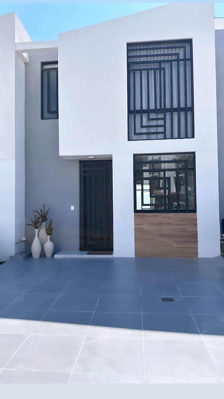 Casa Nueva Equipada / Ideal Para Descansar. - Tlaquepaque