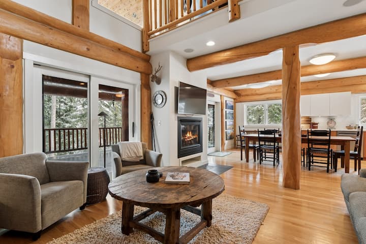 Ski-in/ski-out Cabin With Hot Tub And Sauna - Columbia Falls, MT
