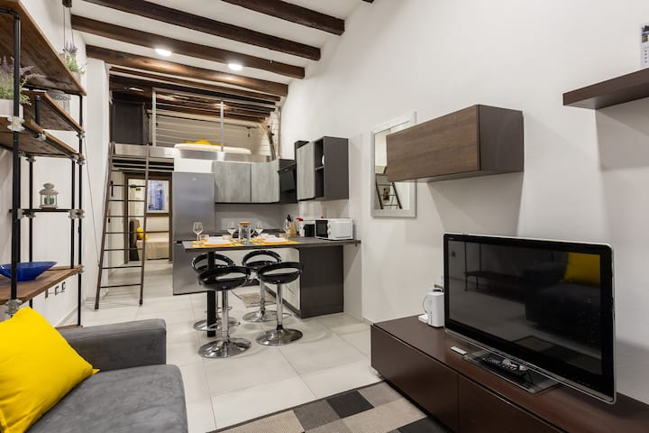 [Dimora Le Due Torri] Modern City Center Suite - Cagliari