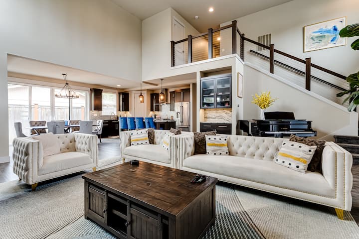 Exclusive Luxury Retreat Near Uo & Autzen - 유진