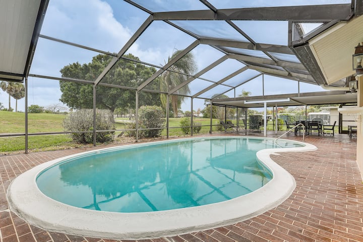 Golf Course Getaway! Port St Lucie Home W/ Lanai - Port St. Lucie, FL