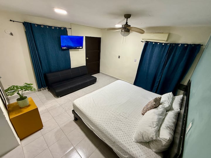 Departamento 3, A Dos Calles De La Laguna. - Bacalar