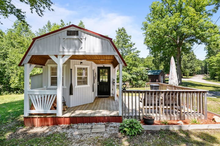 Cozy Tiny Home+fire Pit+near Tn River Access - Nathan Bedford Forrest State Park, Eva