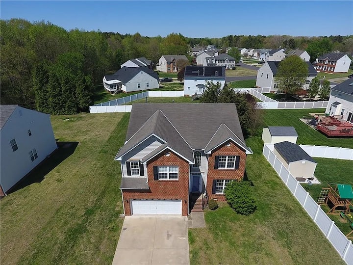 Family-friendly 3br Retreat Near Downtown Richmond - リッチモンド, VA