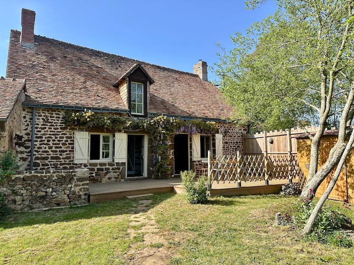 Maison De Charme Avec Jardin Et Terrasse. - Sologne