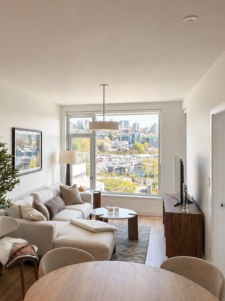 Luxury Waterfront Apartment In North Vancouver - North Vancouver