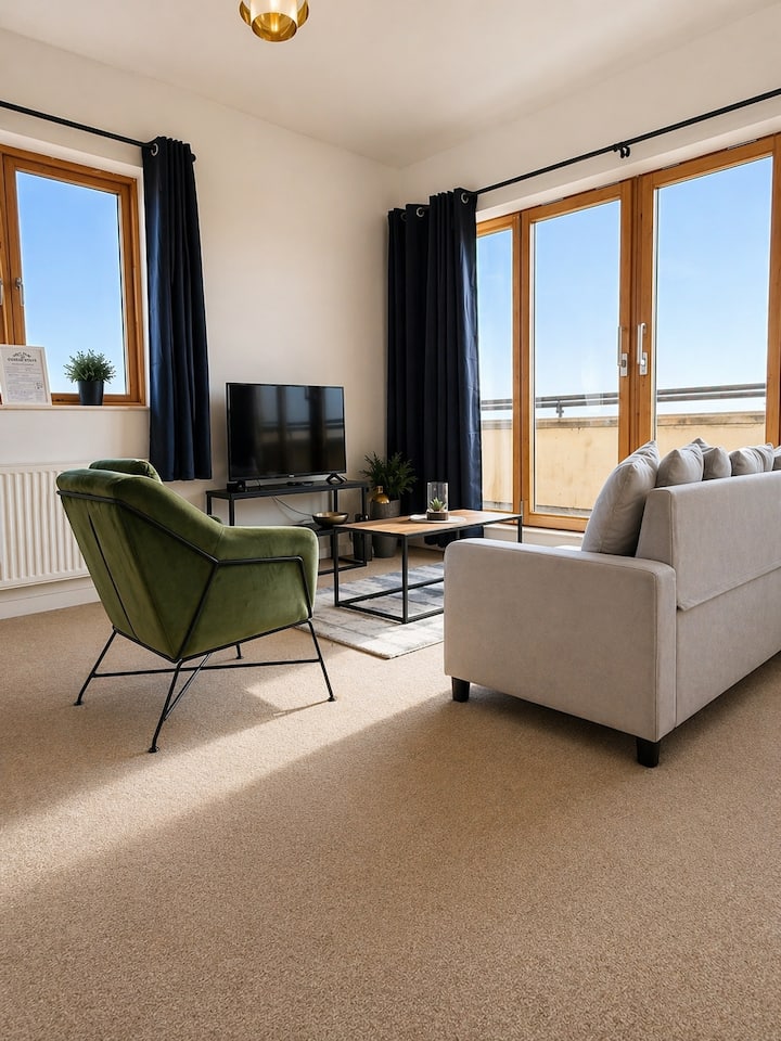 2bed| Sleep 5|cmk | Free Parking X3| Large Balcony - Milton Keynes