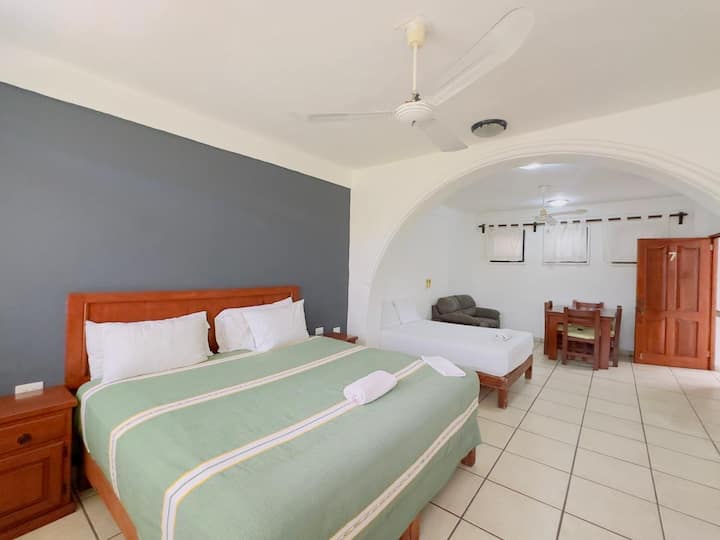 Suites En El Centro De Zihuatanejo 7 - Zihuatanejo