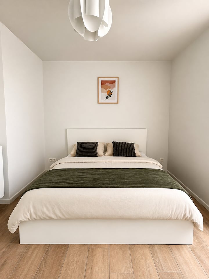 Bright Designer Apartment | Sint-niklaas Center - Temse