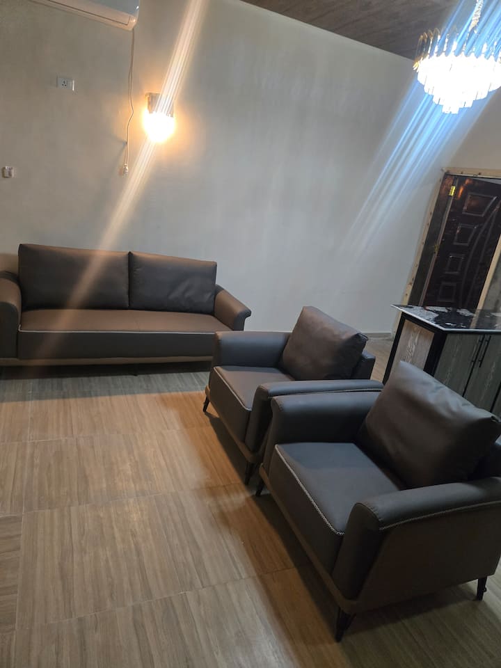 Comfortable One Bedroom Apartment - Monrovia