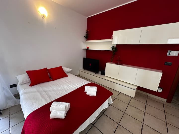 [5 Min Dal Mare] Suite Con Terrazza A/c Free Park - Loano