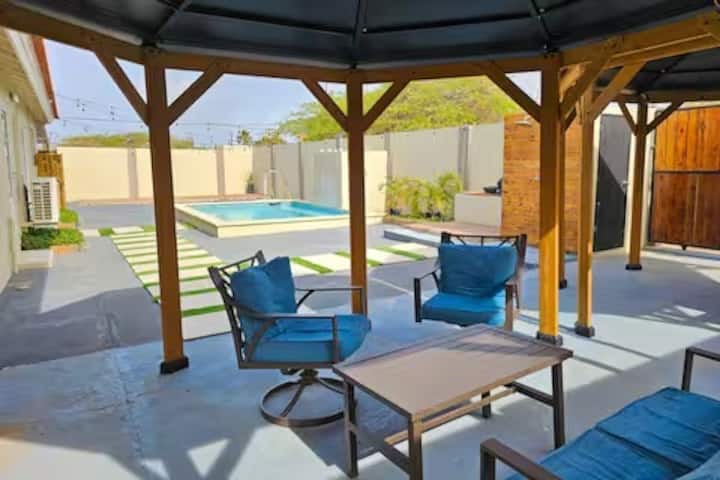 Dushi Aruba Villa-3bdr-pool -Central Location - Aruba