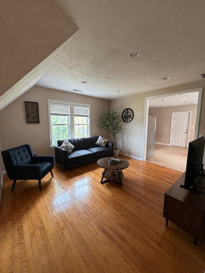 Cozy 2br Near Umass Medical, Free Parking Sleeps 5 - Grafton, MA