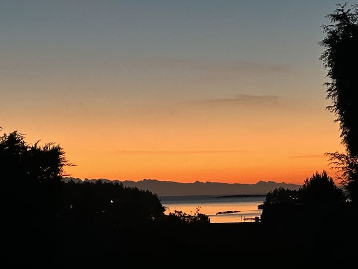 Holiday At Haliday - Nanaimo