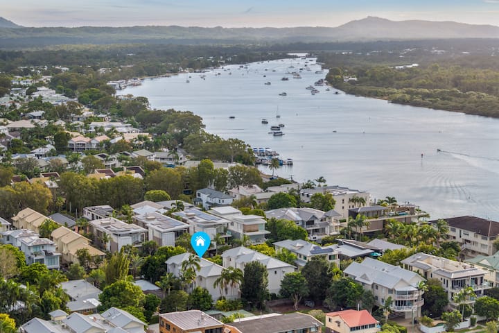 Riverside Retreat - Noosa River - Noosaville